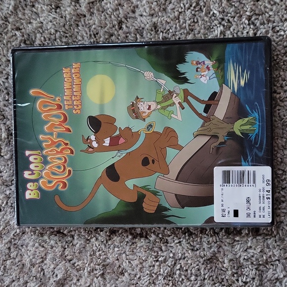 Warner Bros. | Media | Nwt Be Cool Scoobydoo Teamwork Screamwork Season ...
